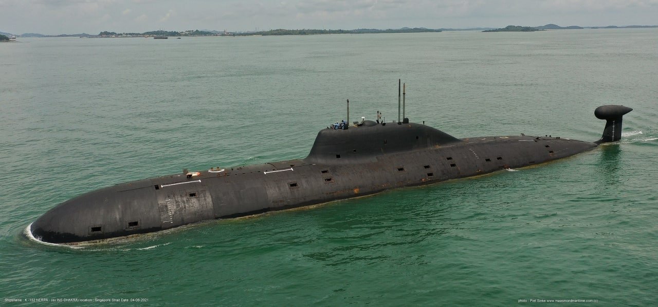 Project 1155 large anti-submarine ship “Admiral Tributs” of the Red ...