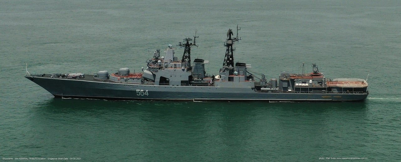 Project 1155 large anti-submarine ship “Admiral Tributs” of the Red ...