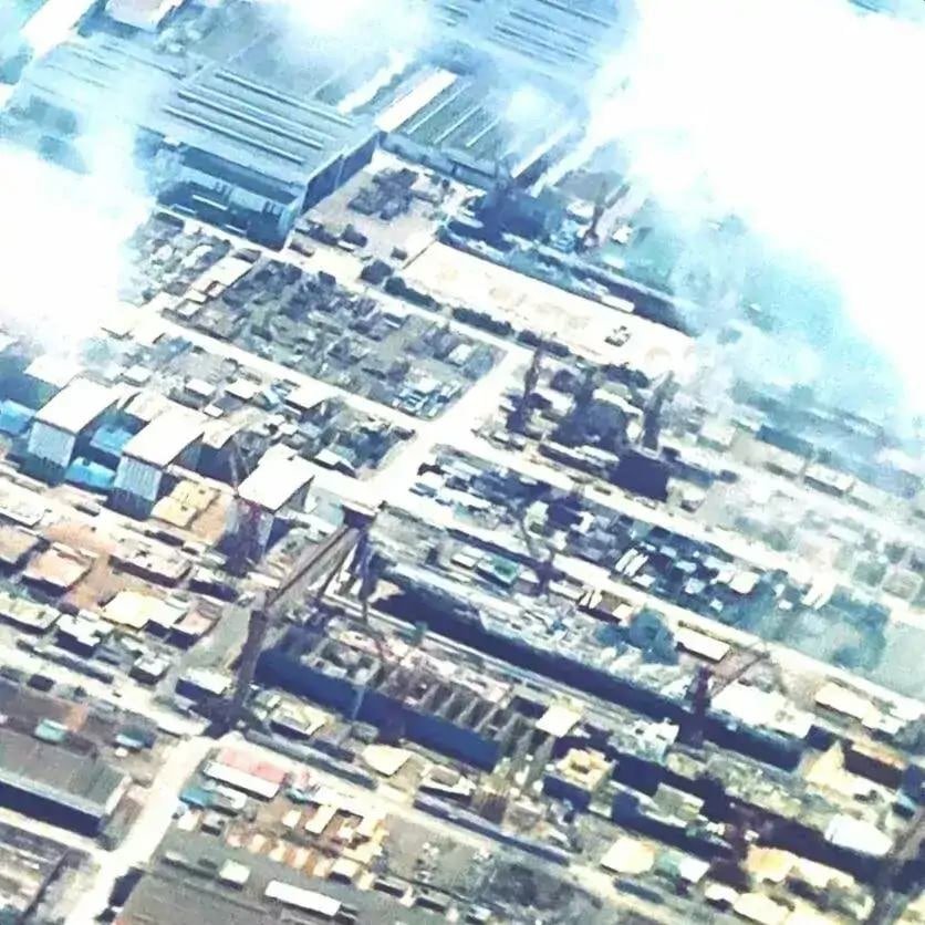 Third Chinese aircraft carrier under construction for the PLA Navy at ...