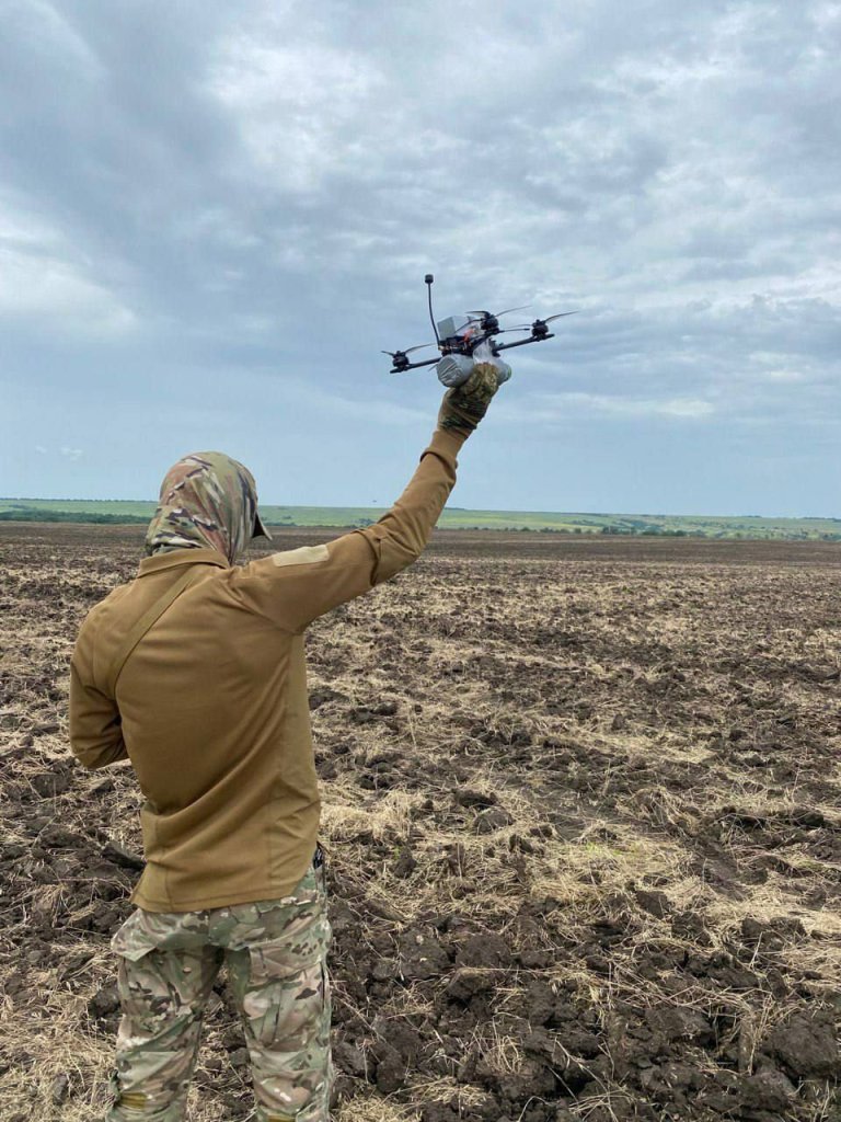Mass production of FPV kamikaze drones has increased in Russia – The ...